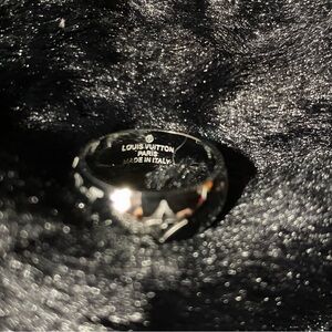 Louis Vuitton | Jewelry | Luxury Silver Lv Band Ring | Poshmark